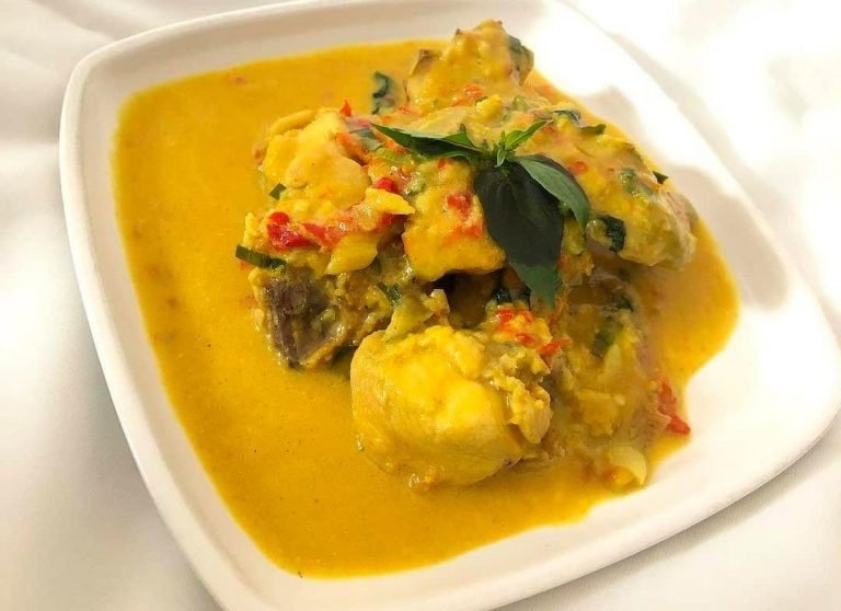 Resep Ayam Tuturuga Khas Minahasa Yang Bisa Bikin Nambah Lagi | Lentera ...